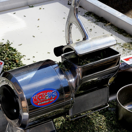 Wacky Willys Commercial Weed Grinder - Wacky Willys